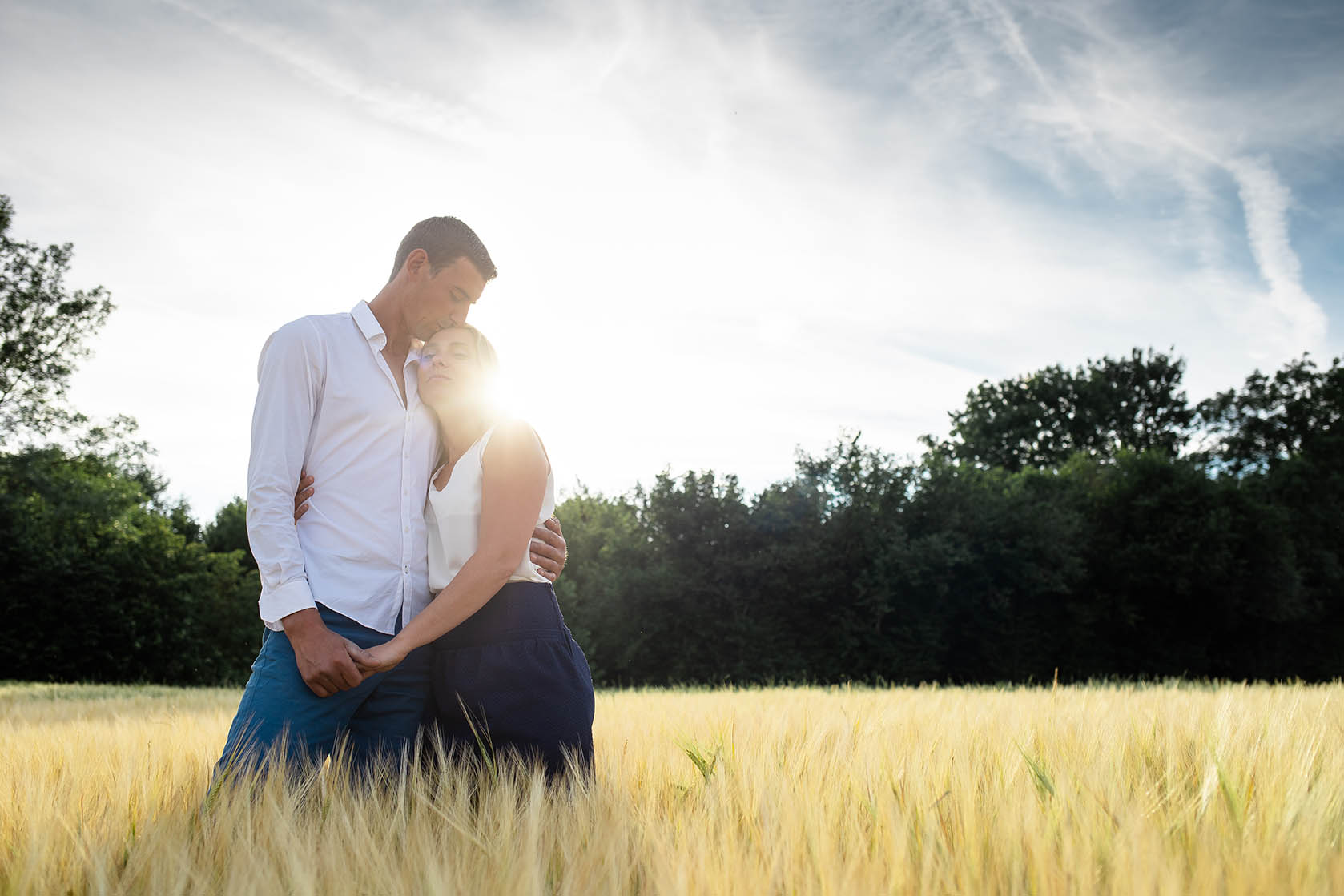 Une séance photo couple avec votre photographe près de Dijon - Photographe famille grossesse ...